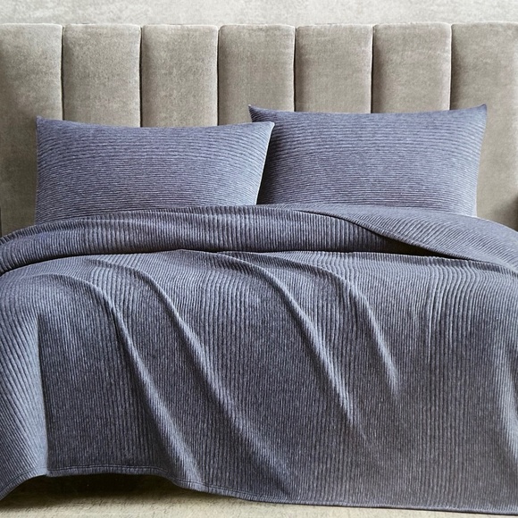 Brooklyn Loom | Bedding | New Brooklyn Loom 3 Pc Ribbed Jersey Coverlet ...
